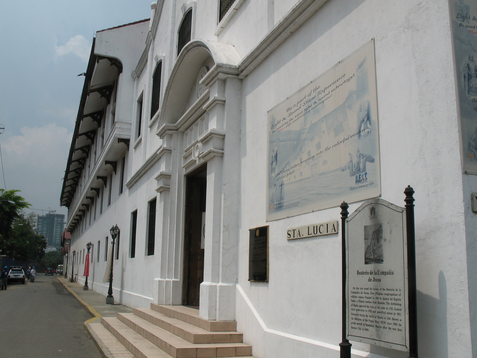 MANILA LABYRINTH: Bagumbayan Light & Sound Museum