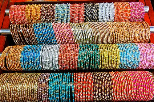 SINDH HANDICRAFTS: GLASS BANGLES