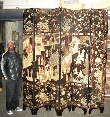 SMANTIQUESNYC: TWELVE-PANEL COROMANDEL LACQUER SCREEN CHINESE 18th CENTURY