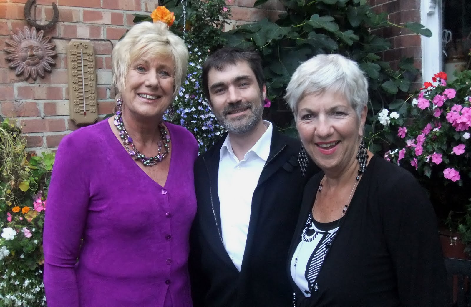 Diary of District 1220 Governor Val Leivers: August 2010