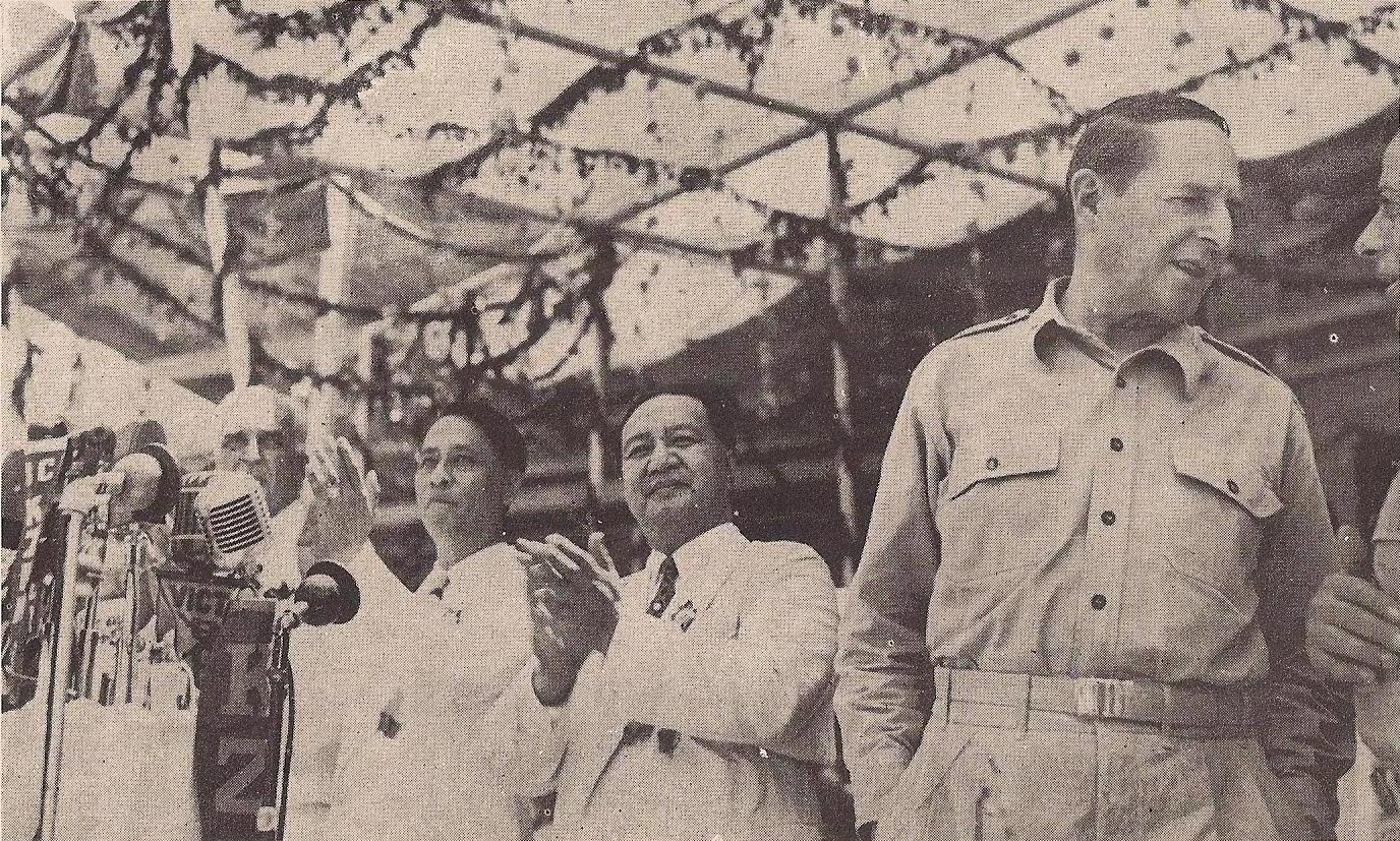 Ocean Breeze: Manuel A. Roxas Images