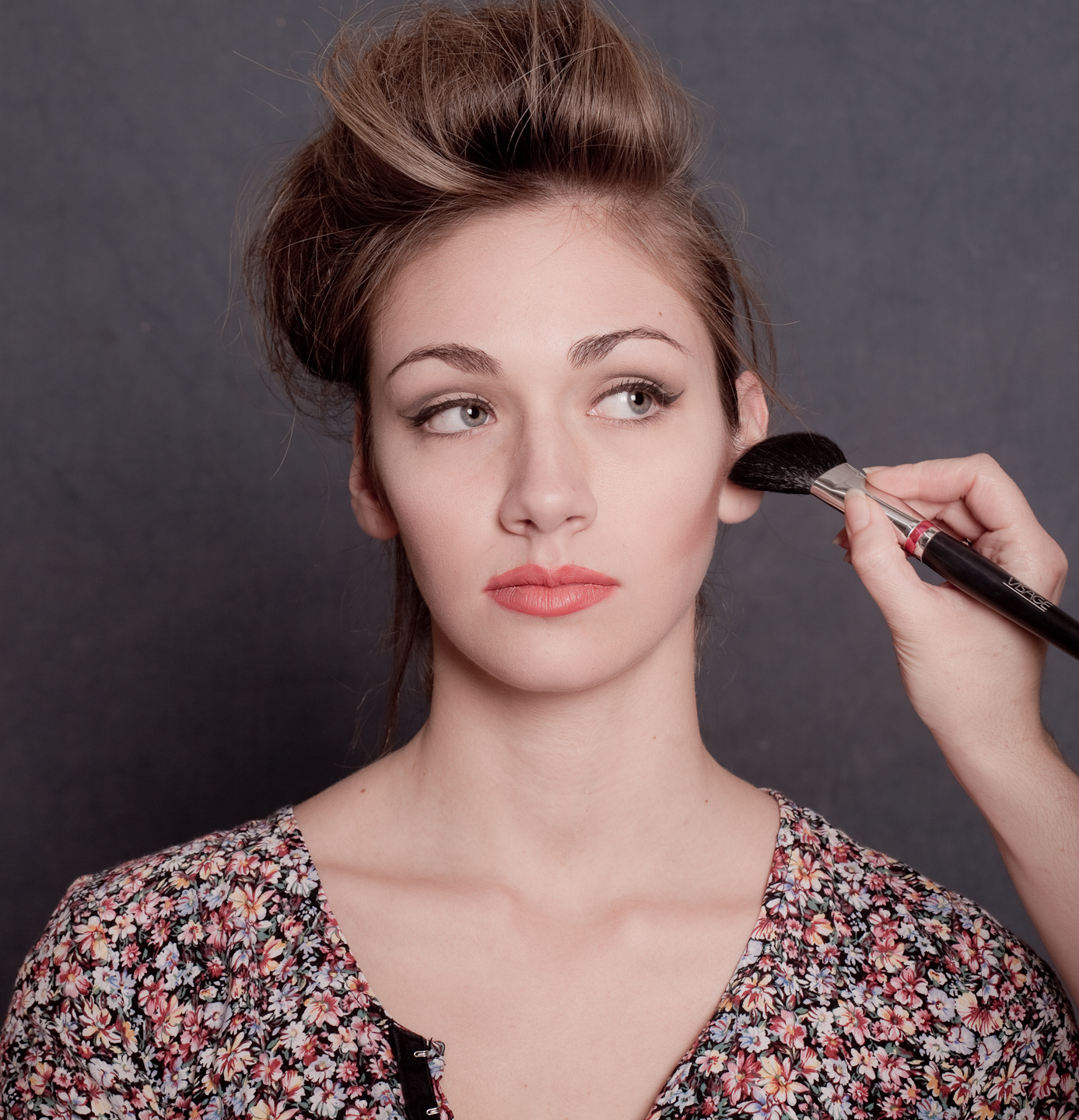 Karleigh Johnstone: Make Up Artist: Creating Perfect Cheekbones