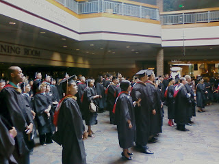 INDIANA WESLEYAN UNIVERSITY ALUMNI NEWS: More images of graduation