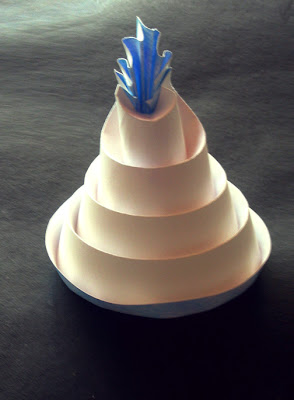 Origami Aesthetics: Curve-fold Fountains