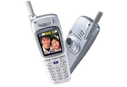 Old Handphone: The sharp J-sh 04 (2000) : The first phone with camera
