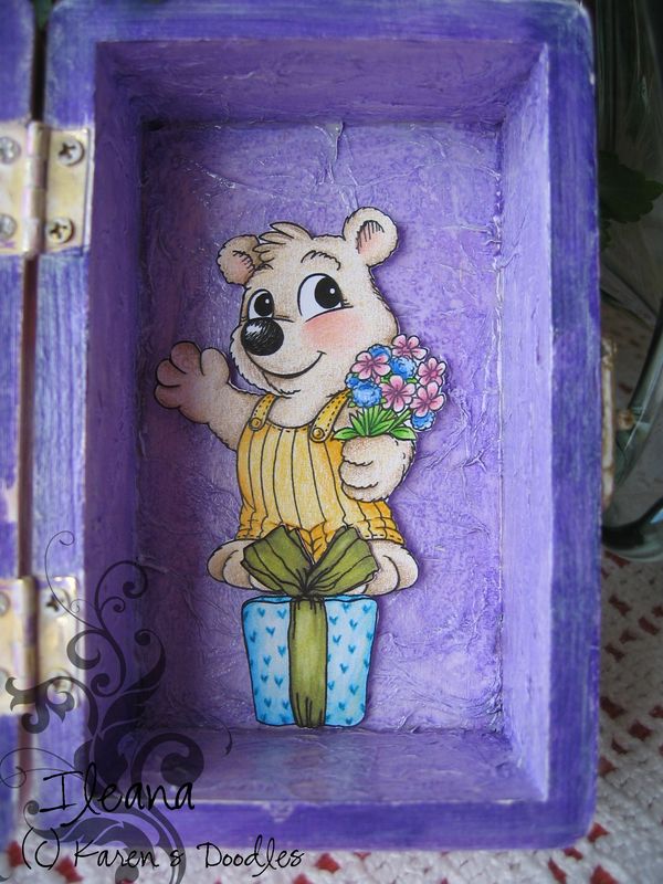 All things that make me happy: Goldilocks story in a box