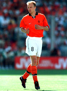 ICONIC KITS : r/EASportsFC