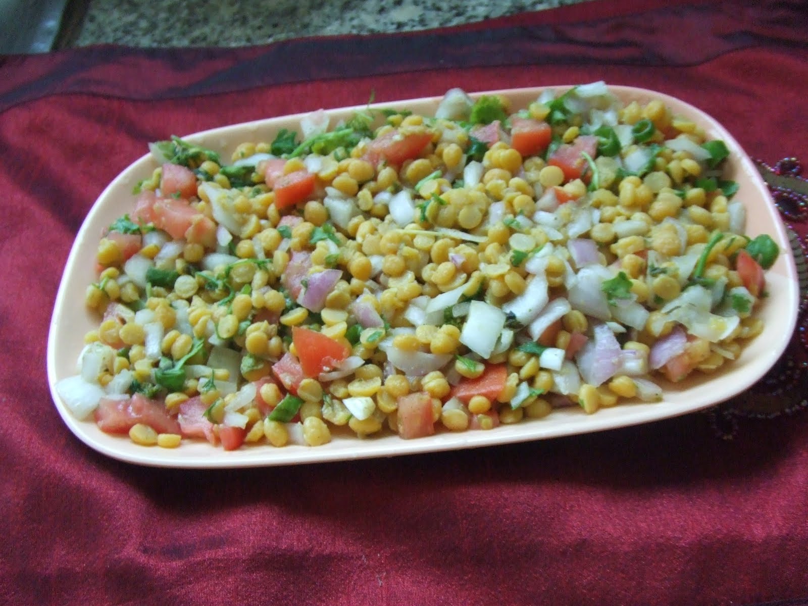 khatta meetha theeka: Chana Dal Chaat