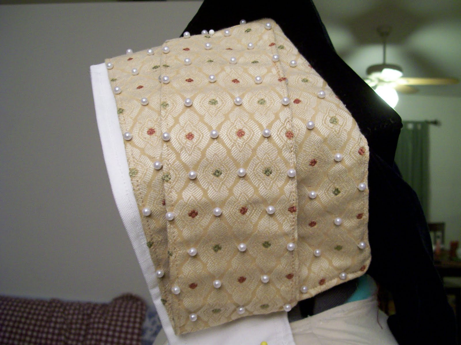 Mo's Renaissance Dress Diaries: Tudor Gable Headdress