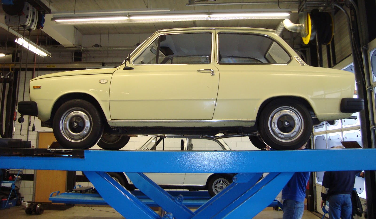 Volvo 66 (DAF, 1977): Op de Variomatic dag