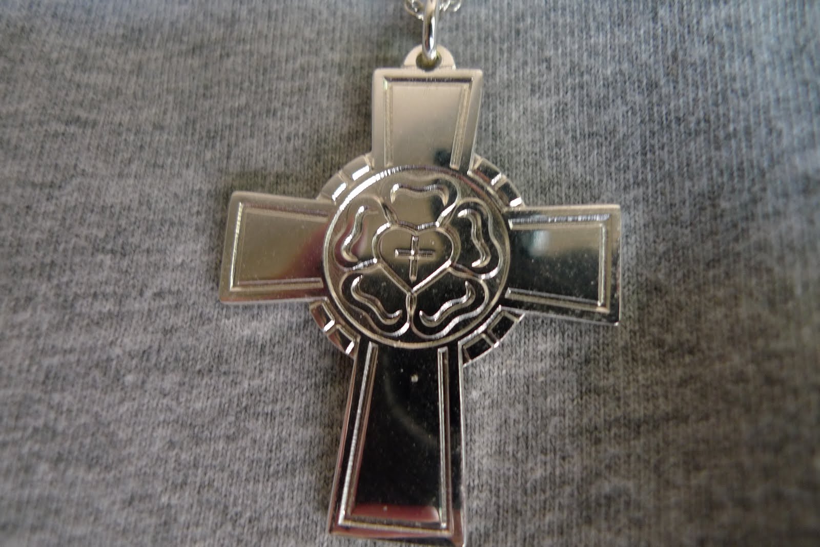 Snapshots: Lutheran Cross