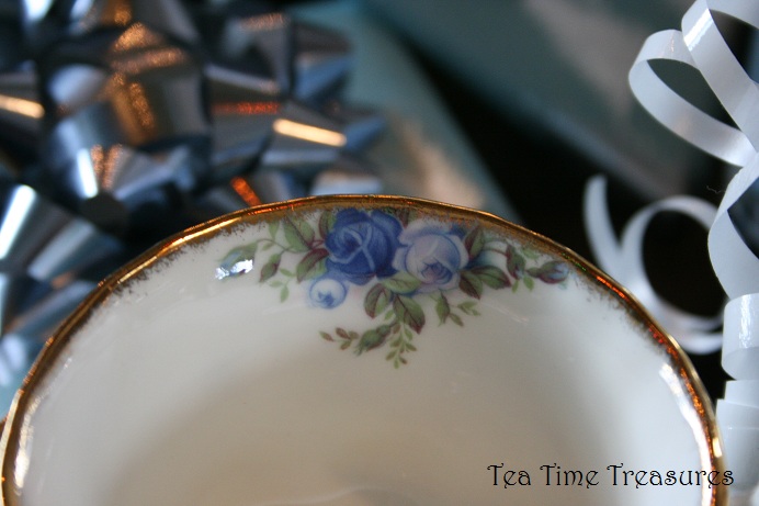 Something Special: Royal Albert - Moonlight Rose