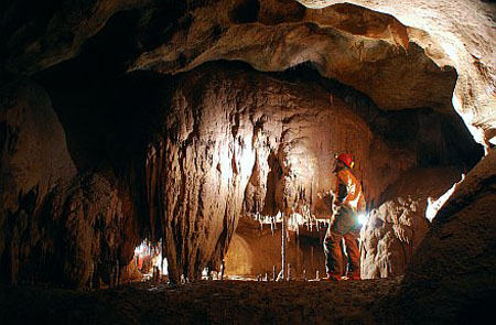 espeleobloc: Art rupestre a la cova de Coliboaia. Romania.
