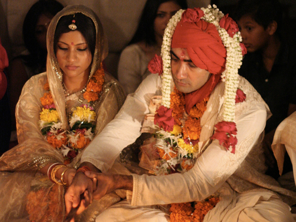 CELEBRITY HUB: Wedding pics of Konkona, Ranvir Shorey