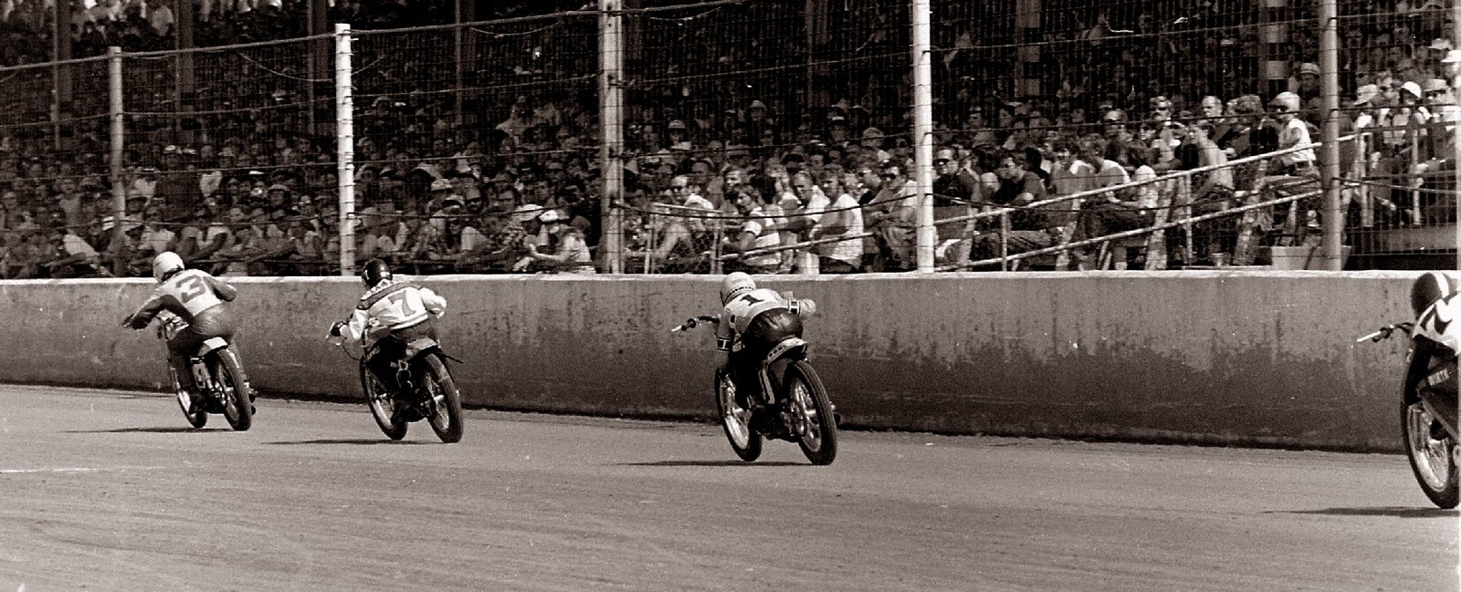 Stu's Shots R Us: Happy Birthday to Mert Lawwill: '69 AMA Grand ...