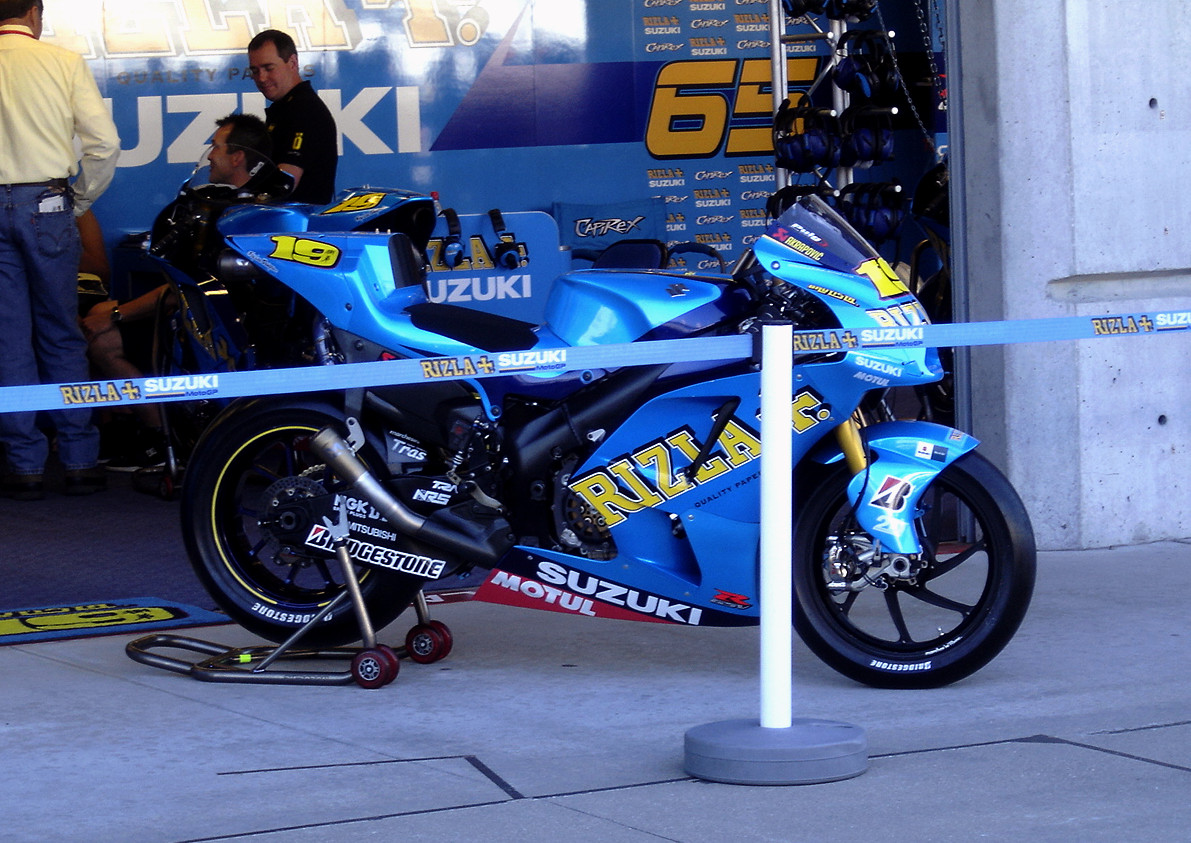 Stu's Shots R Us: Take a Peek Inside the Rizla Suzuki MotoGP Garage