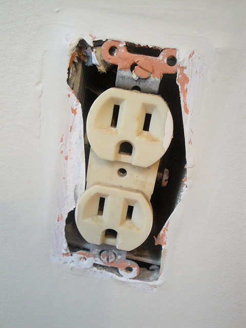 Changing Out an Old (UGLY) Outlet - Pretty Handy Girl