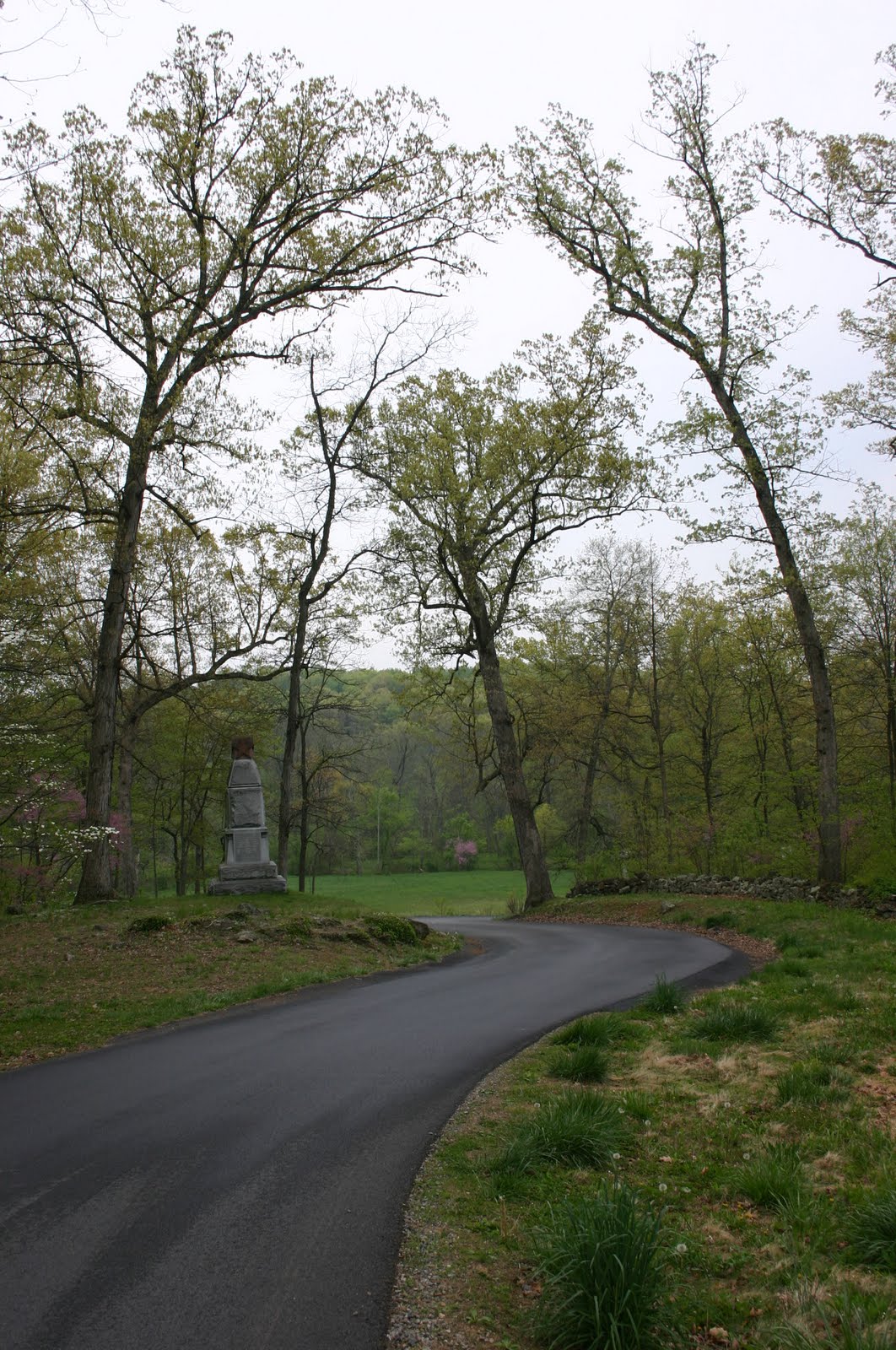 More Yarn for Me!: Gettysburg in Spring: Photographs of Nature, Roads ...