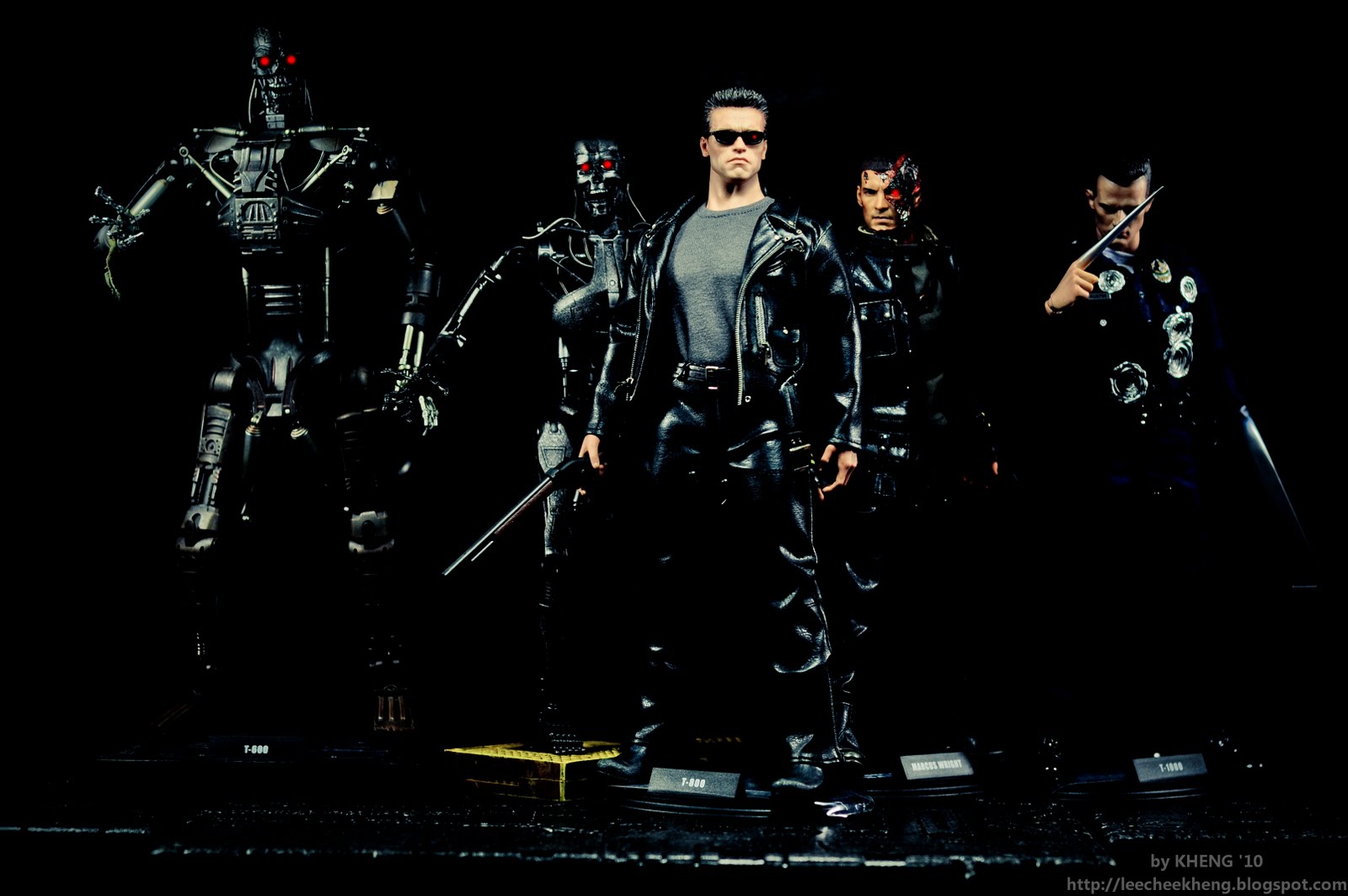 MY HOT TOYS COLLECTION & PHOTOGRAPHY: my hottoys TERMINATORS collection ...