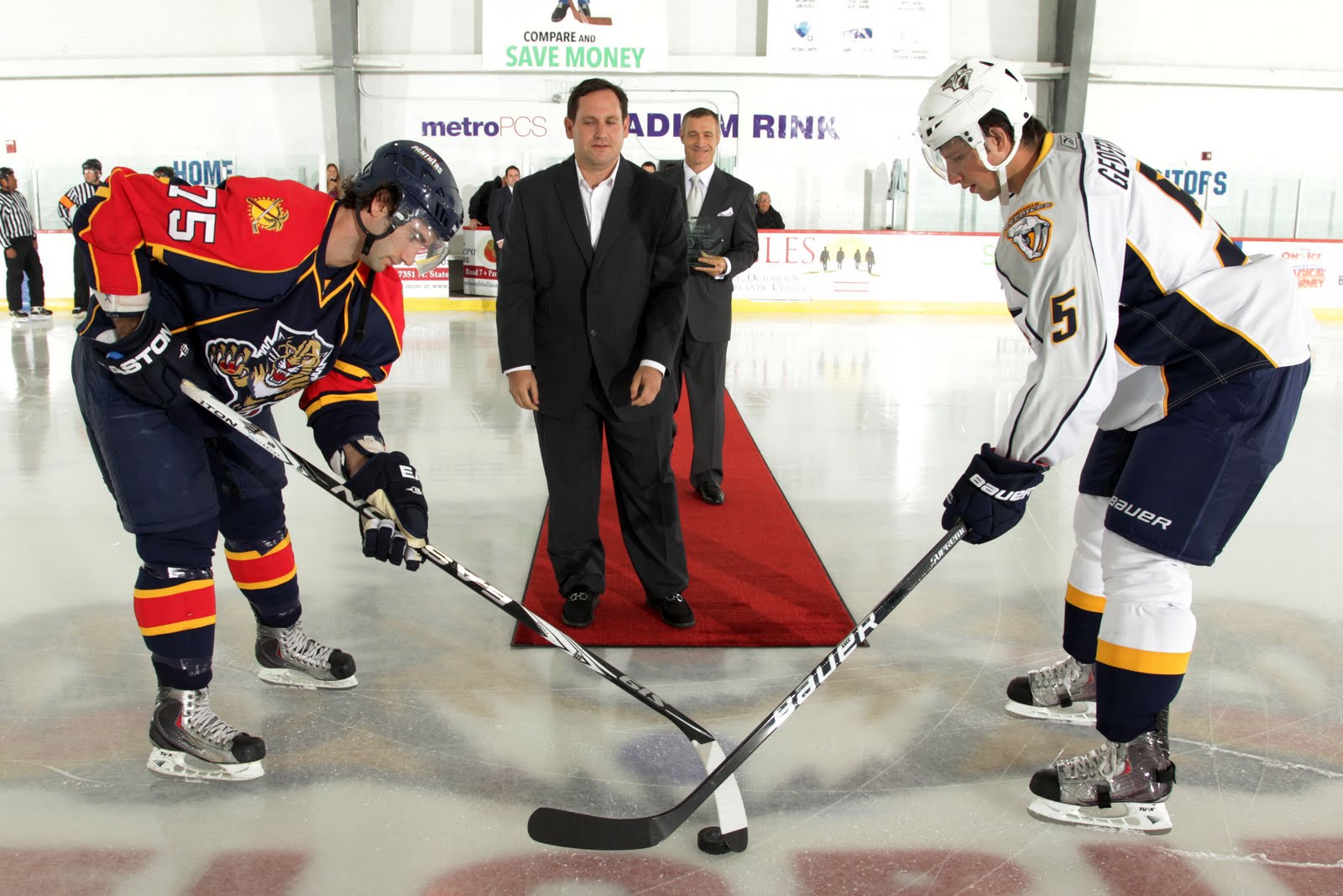 Saveology.com®: Saveology.com Iceplex Puck-droppin' Action with Reid ...