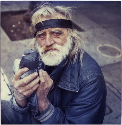 The eccentric old man in Flight (Doris Lessing): An analysis