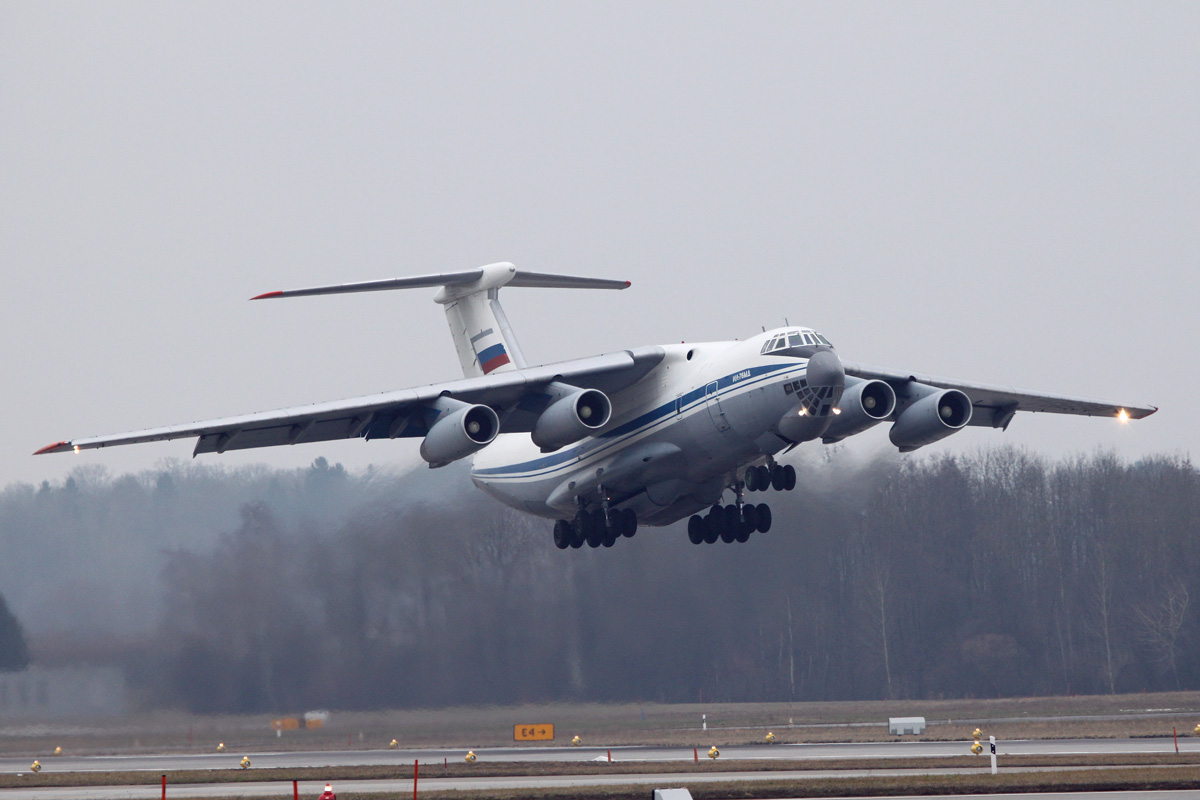 Planes and Trains - Planes 2011: RA-76638 / Ilyushin Il-76MD / 224 ...
