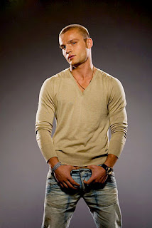 MODELOS: Andre Birleanu