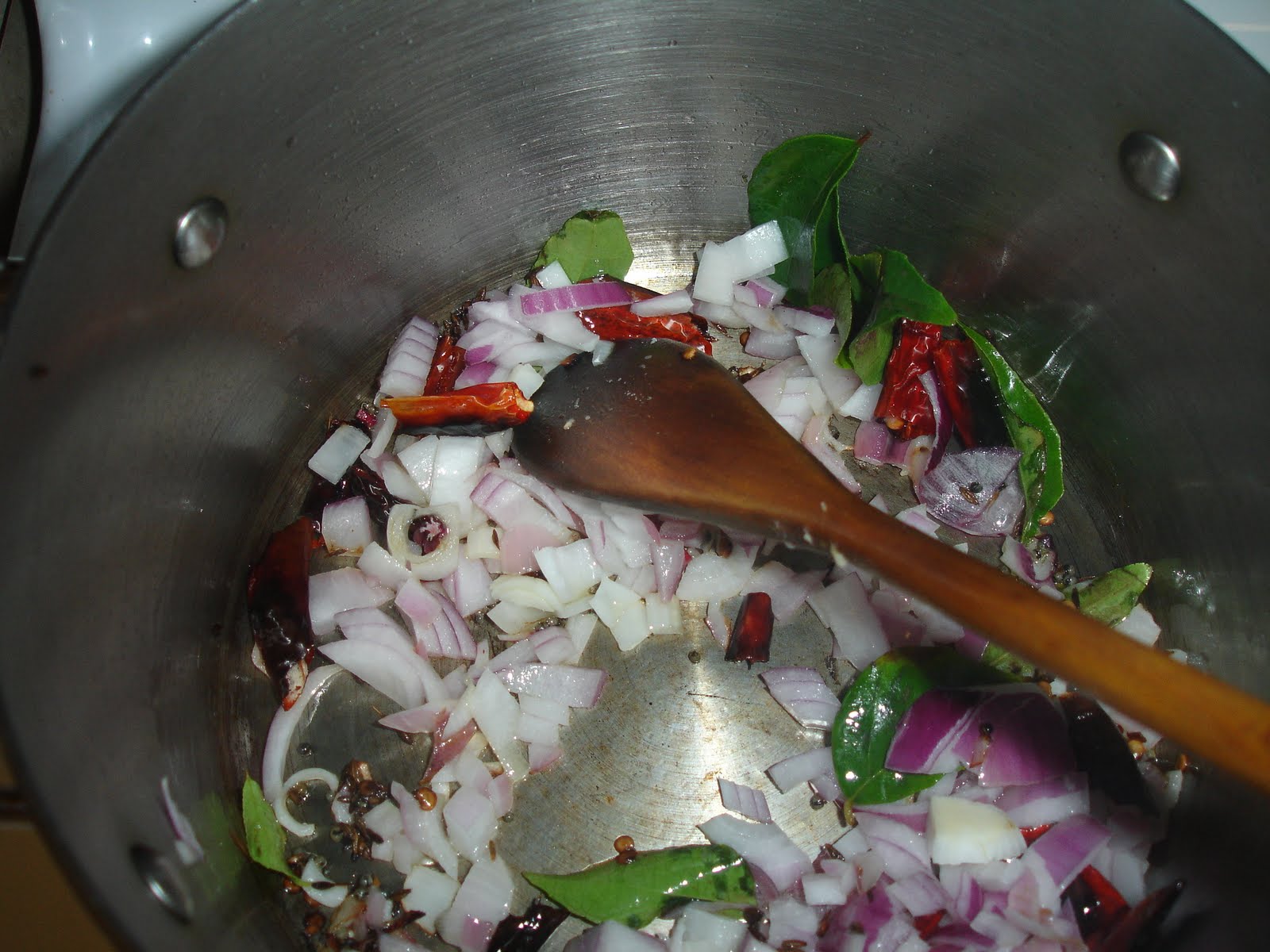 VineelaSiva: Chepalu Uppu Neellu