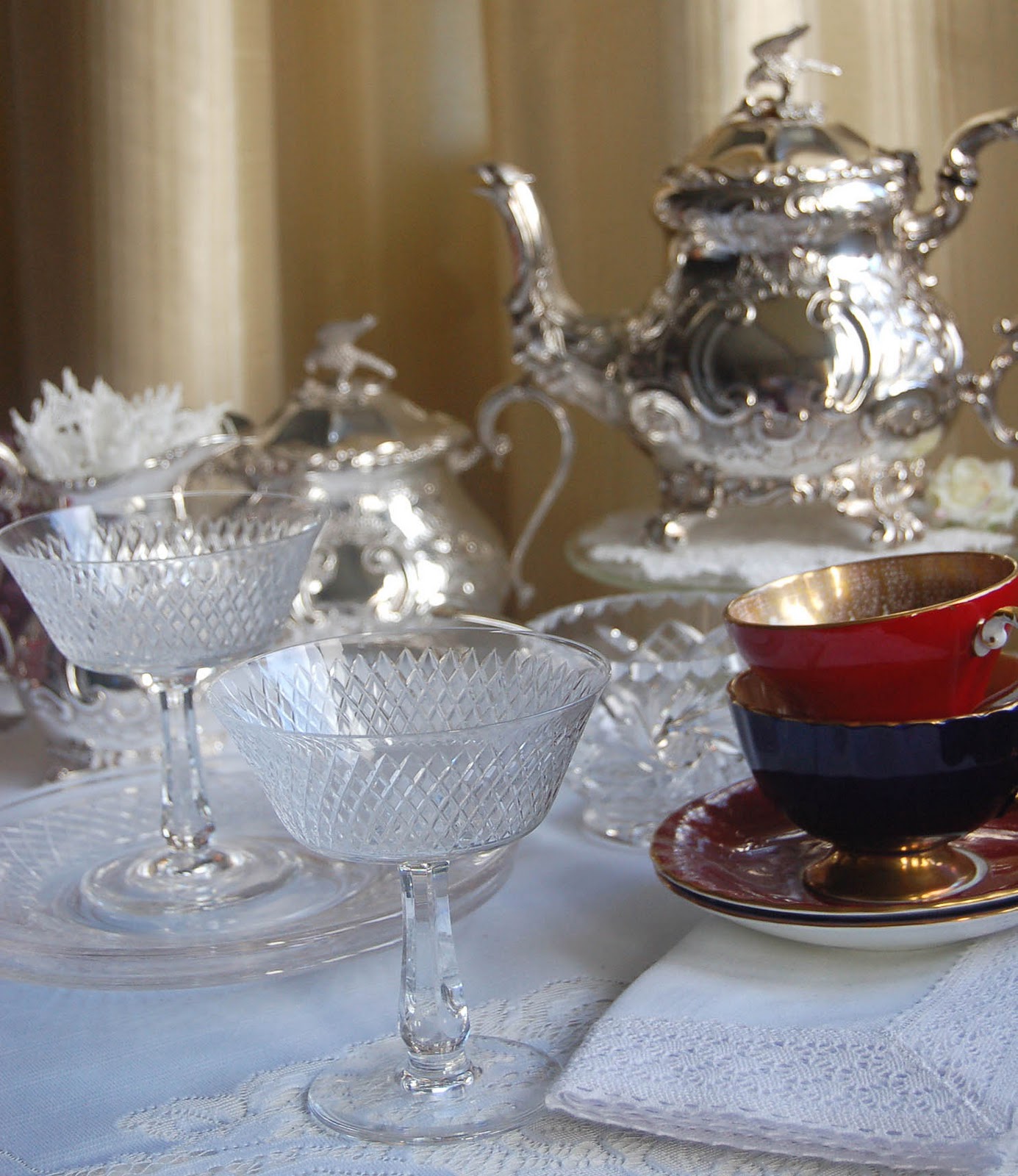 Breath of Fresh Air: The 8oth, Teapot And Tea Things Tuesday: