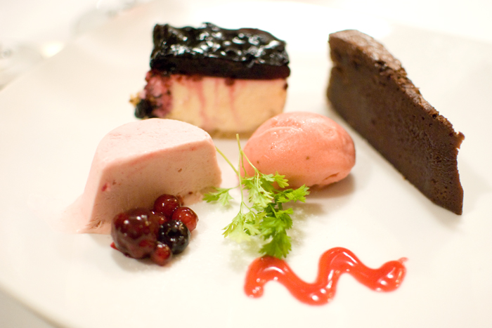 KÄDENVÄÄNTÖÄ: Helka