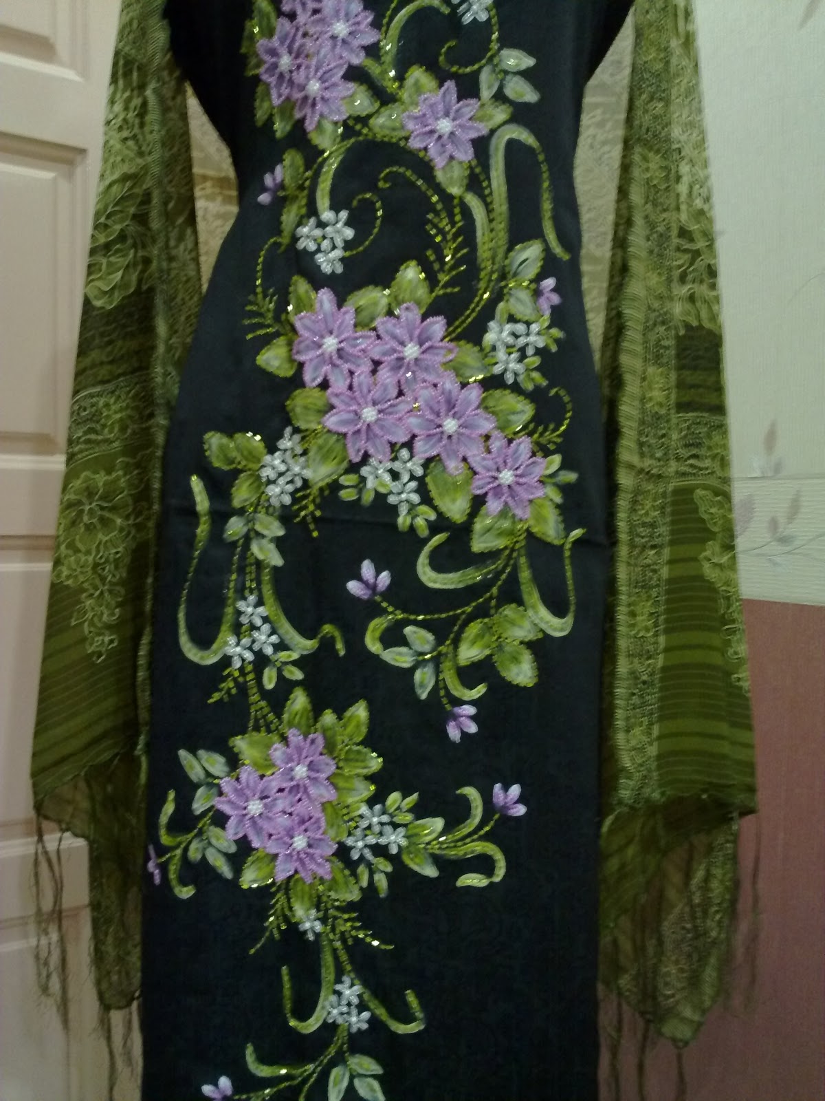 BUTIK IZIS: NEW ARRIVAL FOR NOV 2010 STOCKS