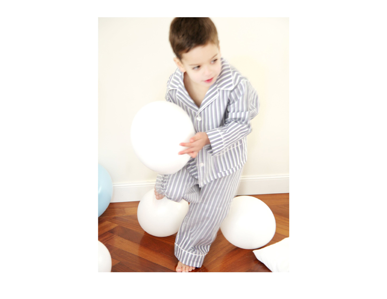 Noonu Fotografia: LOS PIJAMAS DE LA FIRMA LUCA BYNN 2011