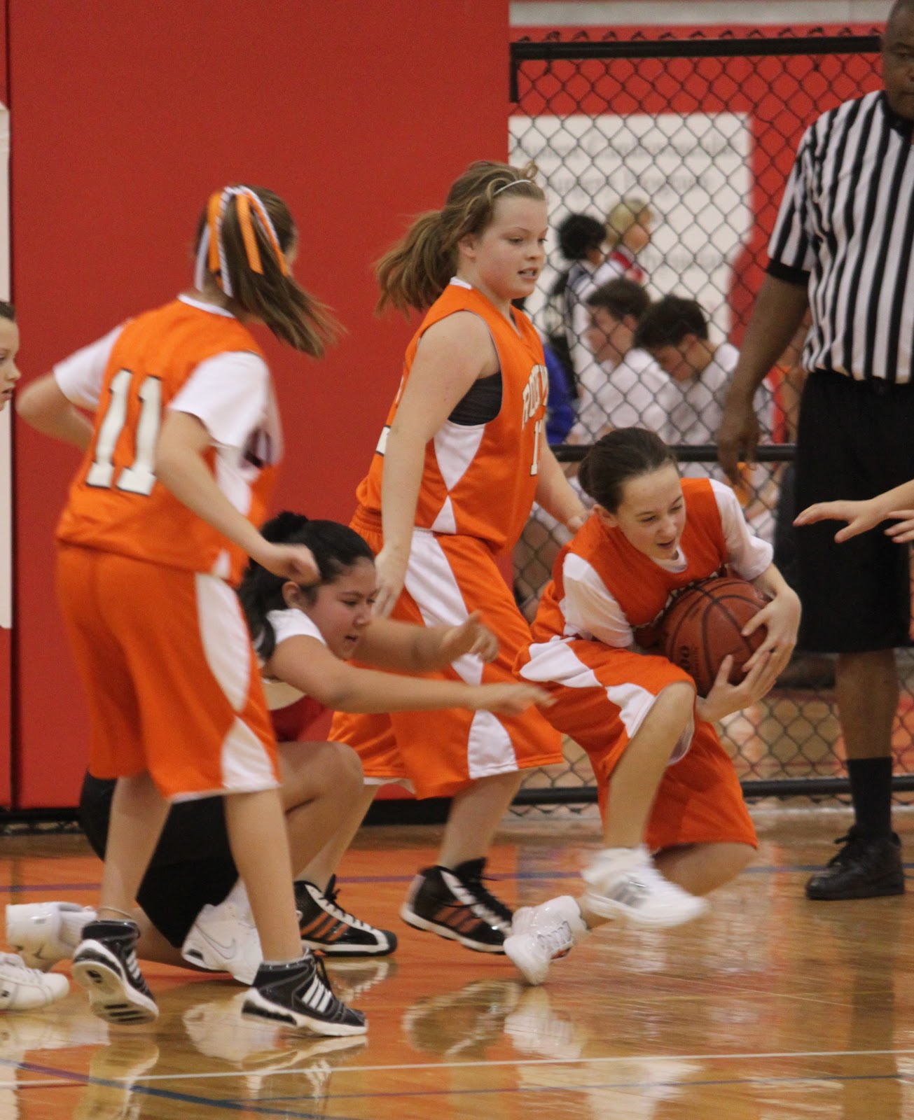 Lady Jacket Hoops: 5th Grade Future Lady Jackets Defeat the Lady Vipers