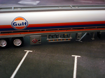 Matchbox Memories: DYM36838 Matchbox Collectibles - Gulf 18 Wheeler ...