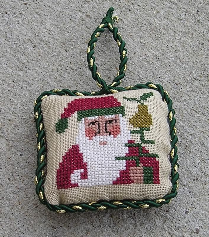 Freebies Gallery stitched by Anita: Prairie Schooler Freebie "Santa and ...