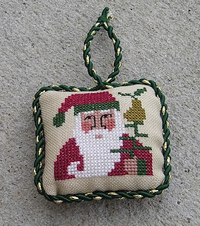Freebies Gallery stitched by Anita: Prairie Schooler Freebie "Santa and ...
