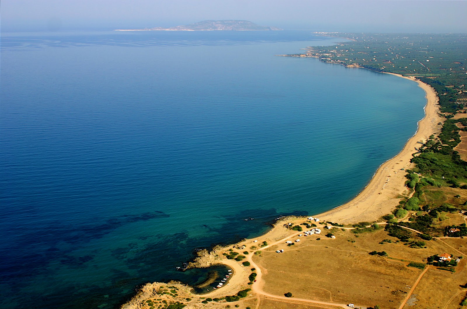 ΠΥΡΓΟΣ ΤΡΙΦΥΛΙΑΣ ΦΩΤΟΓΡΑΦΙΕΣ: Η ΠΙΟ ΟΜΟΡΦΗ ΠΑΡΑΛΙΑ ΤΟΥ ΚΟΣΜΟΥ