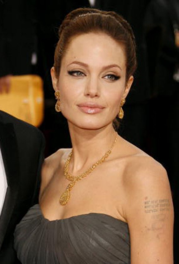 Interesting Stories: FHM Top 10 Sexiest women