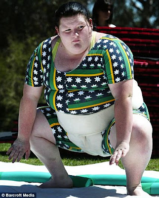 Ternyata...ada sumo cewek...!