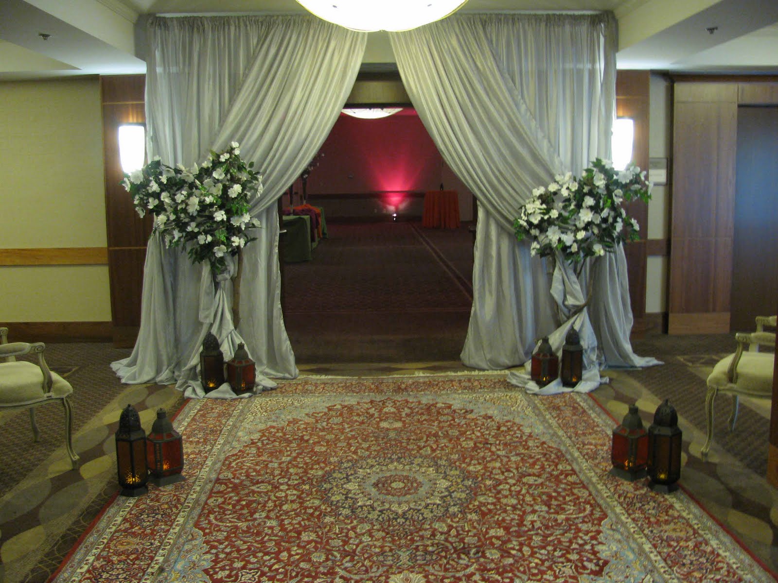 TEC Event Design: Dramatic Entrance