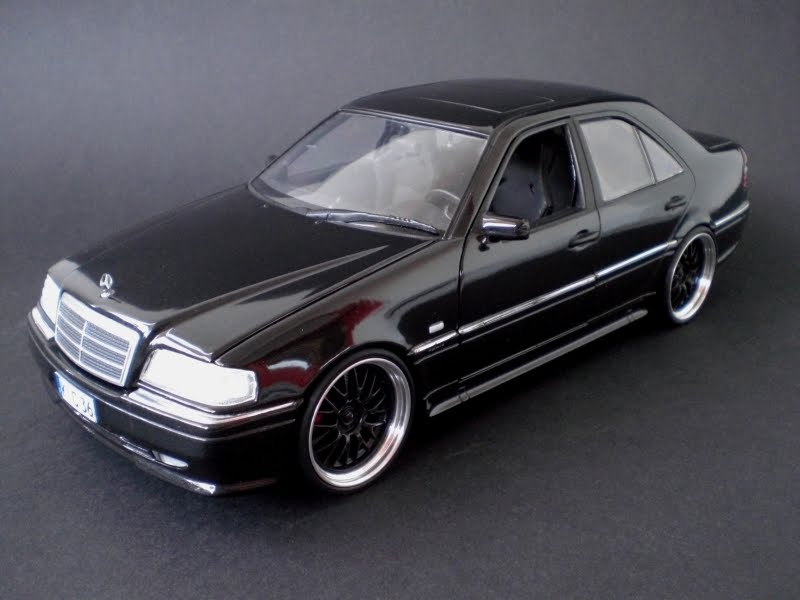 My custom Mercedes C36 AMG (1:18) | DiecastXchange Forum
