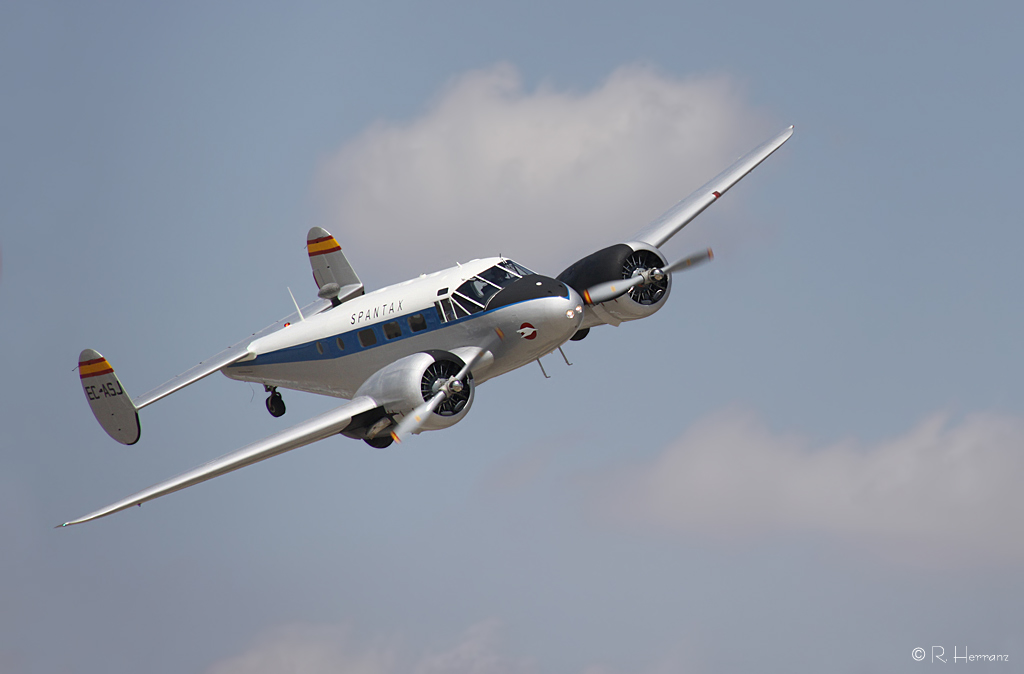 fotosricardo-h: BEECHCRAFT 18C -45H 1937 (Beechcraft)