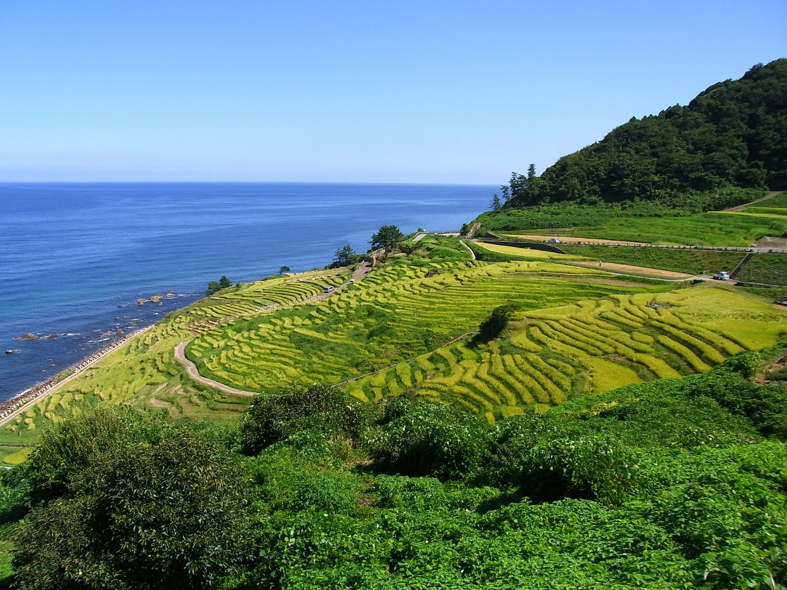 Japan: Noto Hanto - across the top