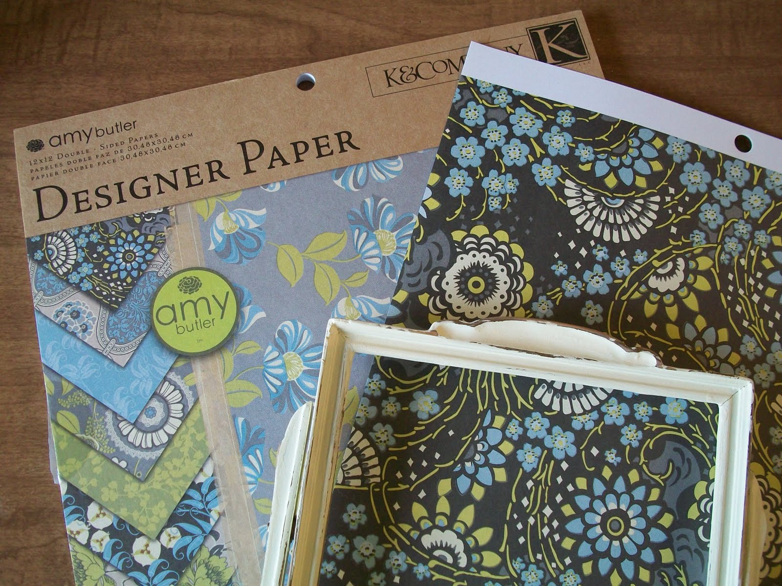 Craftyness: Pin Holder Frame