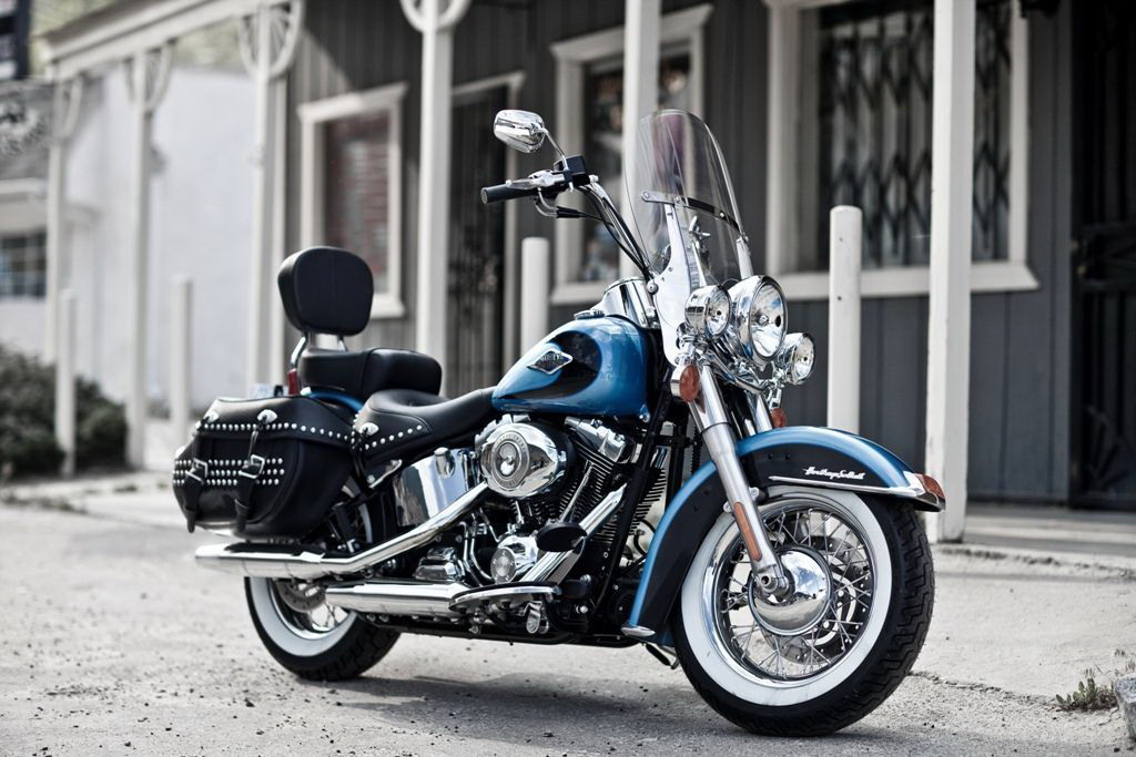 Auto Motor Sport gr: Η HARLEY DAVIDSON ΠΑΡΟΥΣΙΑΖΕΙ ΤΑ ΝΕΑ ΜΟΝΤΕΛΑ ΤΟΥ 2011