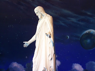 A Thousand Words: Christus Statue, Temple Square SLC