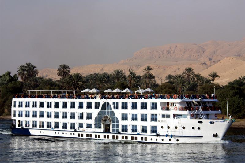Vale do Rio Nilo: Cruzeiro pelo rio nilo - 1° dia