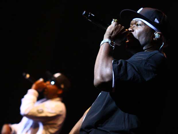 Mil em Um !: 50 Cent faz show em São Paulo