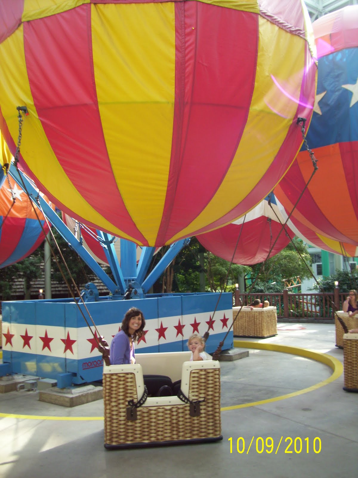 outpourings from a mom's heart: Nickelodeon Universe