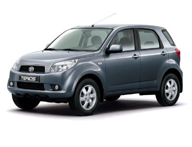 Super Car Review: Daihatsu Terios TS Matic And Toyota Rush G A/T Matic ...